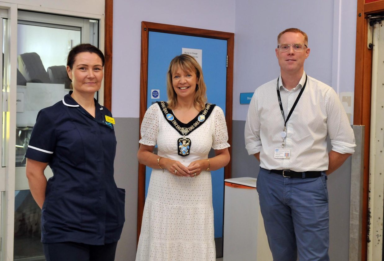 Lord Mayor Visits Southern Trust Services | Armagh City, Banbridge and ...