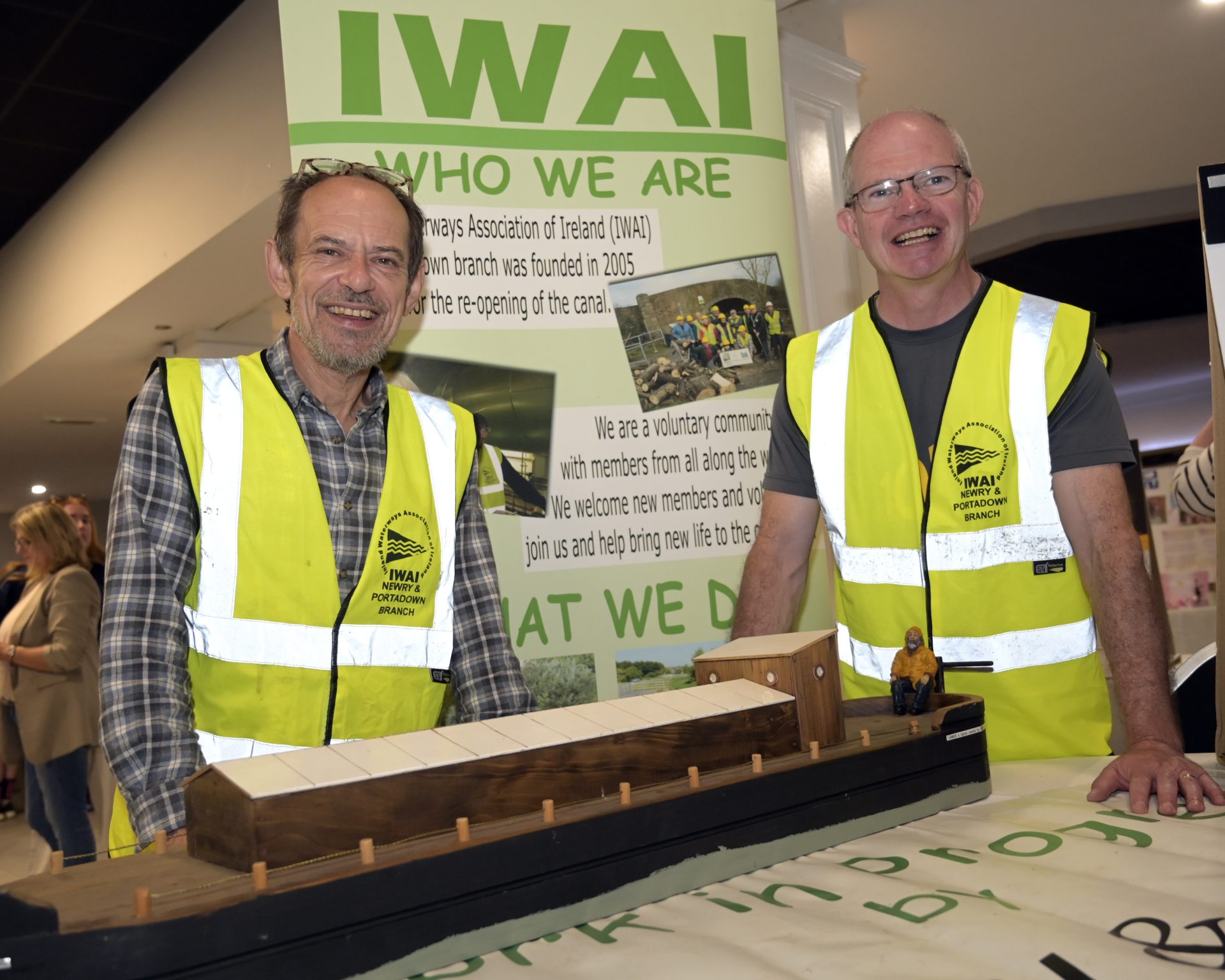 Crowds flock to first Tak£500+ event in Banbridge! | Armagh City ...